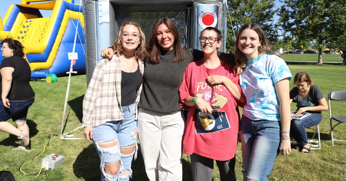 Student Resource Fair and Club Fest Helping Students Get Involved and ...